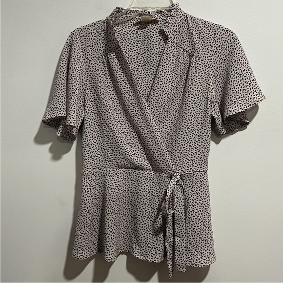 Monteau | Tops | Monteau Faux Wrap Speckled Flutter Sleeve Blouse ...